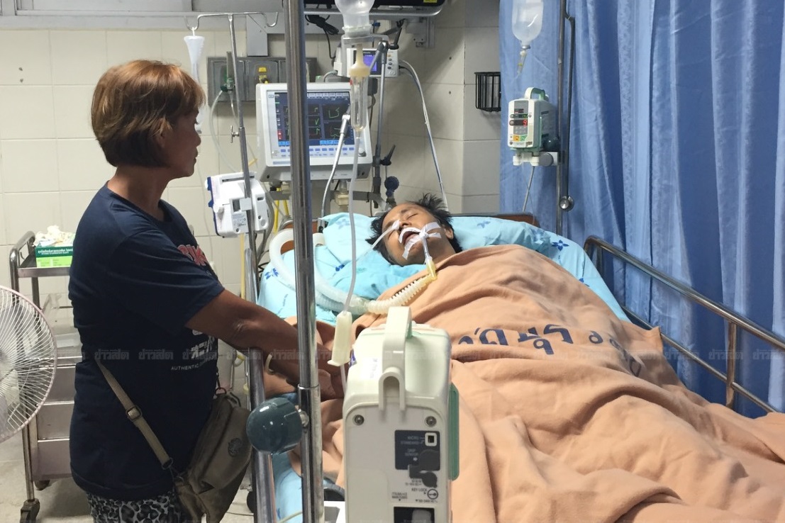 "สันติ ดวงสว่าง" ยังโคม่า อยู่ห้อง ICU ครูเพลงเข้าเยี่ยม เริ่มรู้สึกตัวแต่พูดไม่ได้ - ข่าวสด