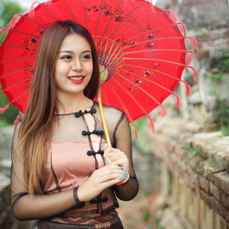 อัลบั้ม 93 ภาพ สาว สวย ขา ขาว ใหม่ที่สุด