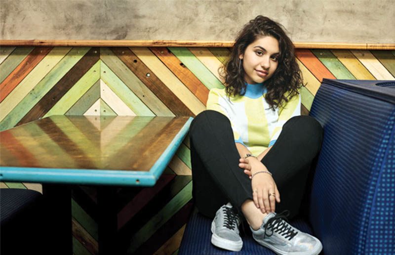 สตาร์ต่างแดน : วิถีคนดังฉบับ"อเลสเซีย คาร่า" - ข่าวสด