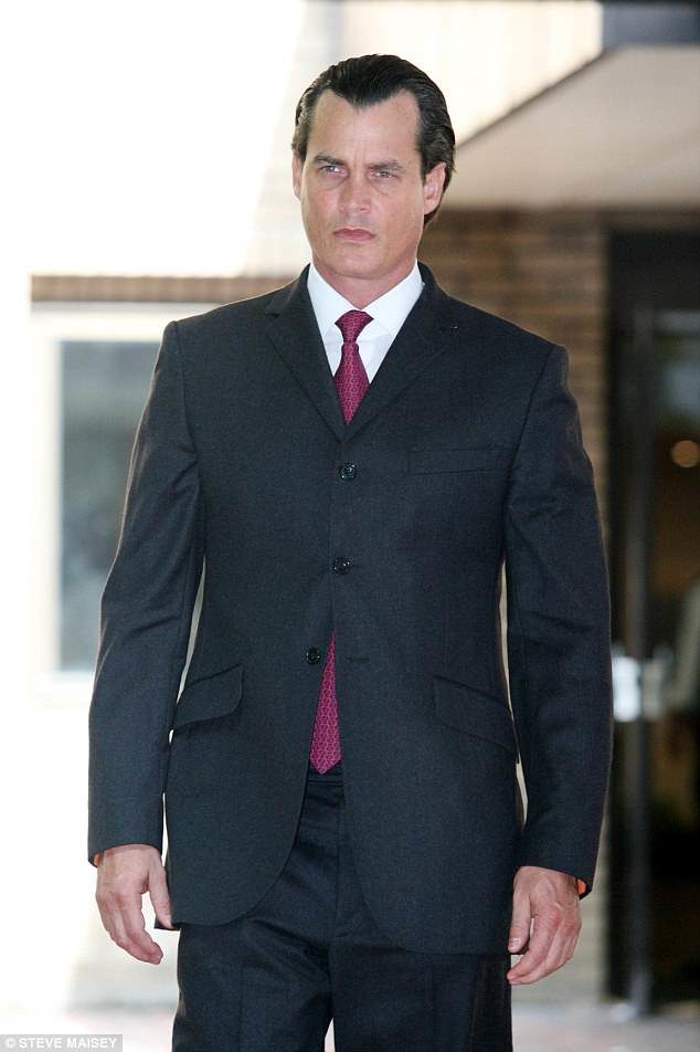 เผยเหตุทายาทมหาเศรษฐีดับ ด้วยวัย 53 ปี ที่แท้ติดยาหมอผี - ข่าวสด