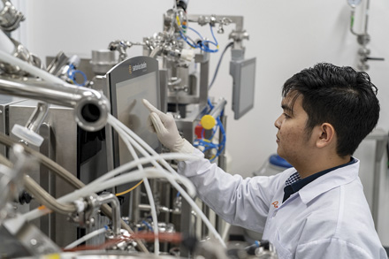 มุ่งเป้าลดนำเข้ายาต่างประเทศพัฒนาผลิตภัณฑ์ดูแลสุขภาพ - “ถ้าคนเรามี ...