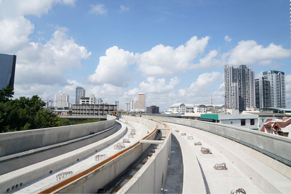 AMR ASIA เข้าตรวจรับรถไฟฟ้าสายสีทองรุ่น Bombardier Innovia APM 300 แบบ ...