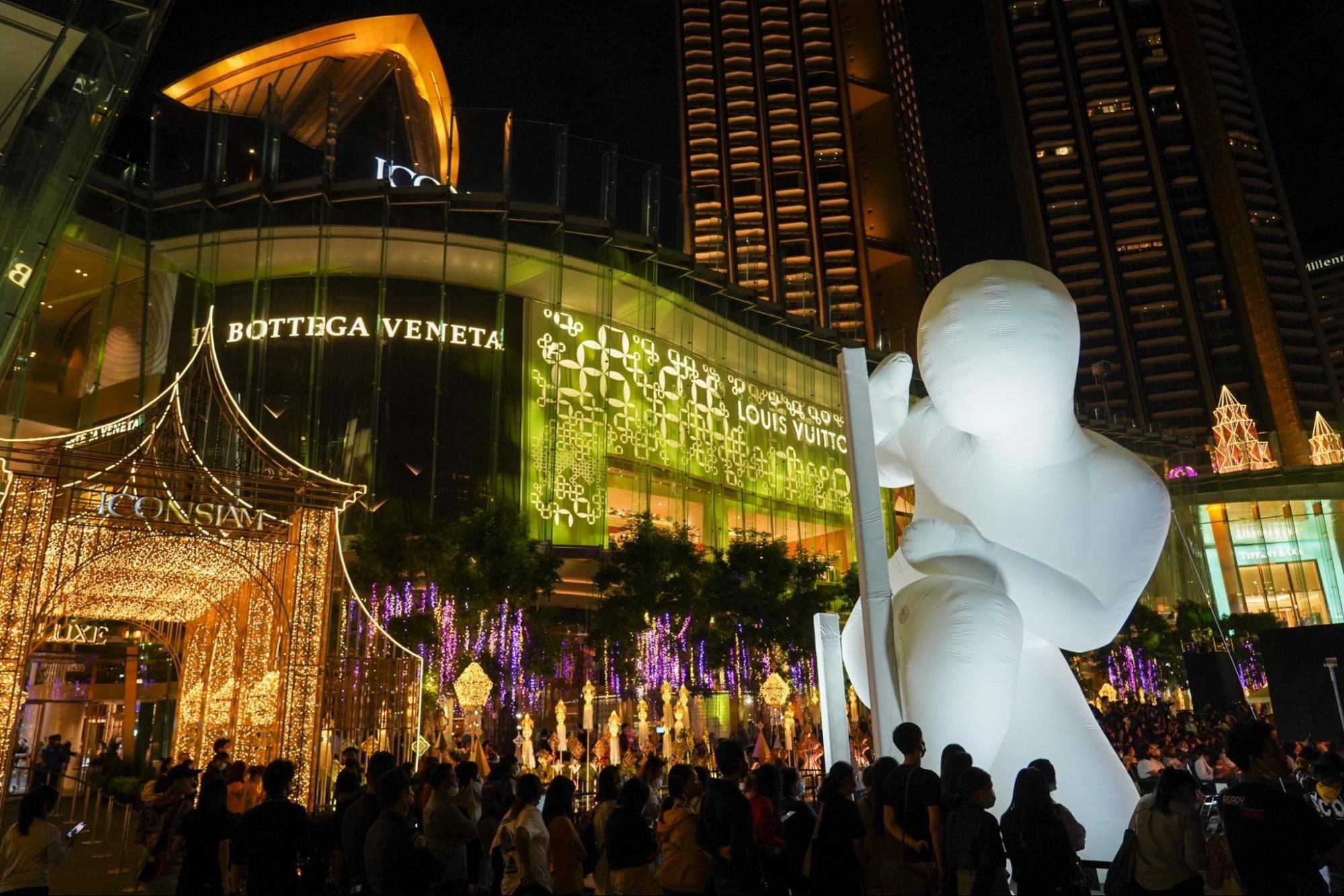 ‘ไอคอนสยาม’ มอบปรากฏการณ์ความสุขส่งท้ายปียิ่งใหญ่ตระการตา “Bangkok ...