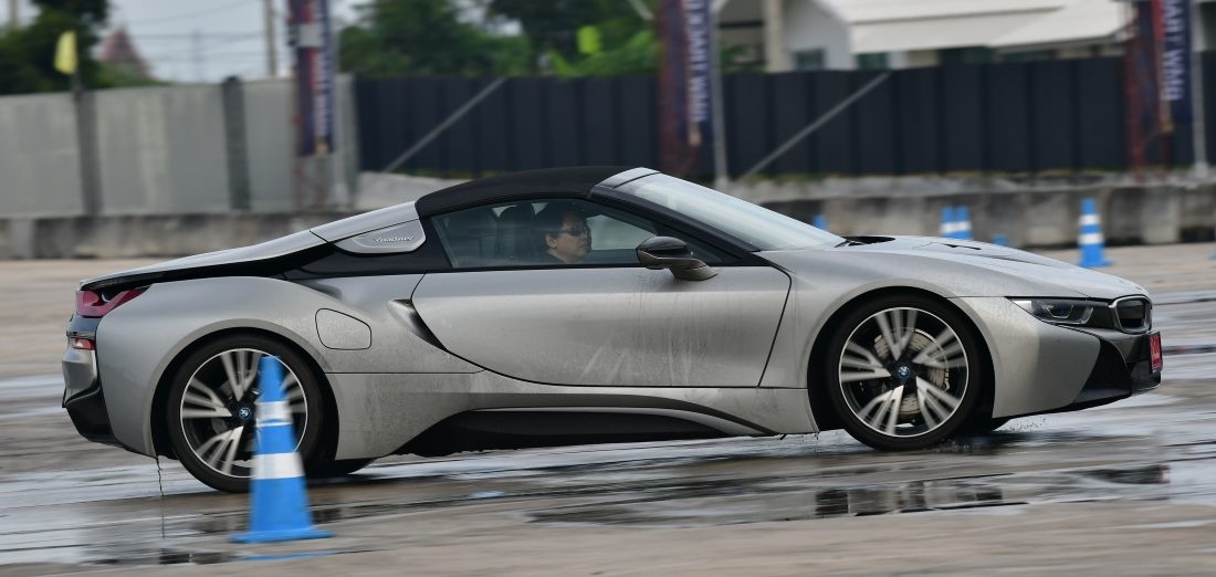 ลองของ‘บีเอ็มฯ’ตระกูล‘M’ - สปอร์ตตัวแรงในคราบ‘รถบ้าน’ - ข่าวสด