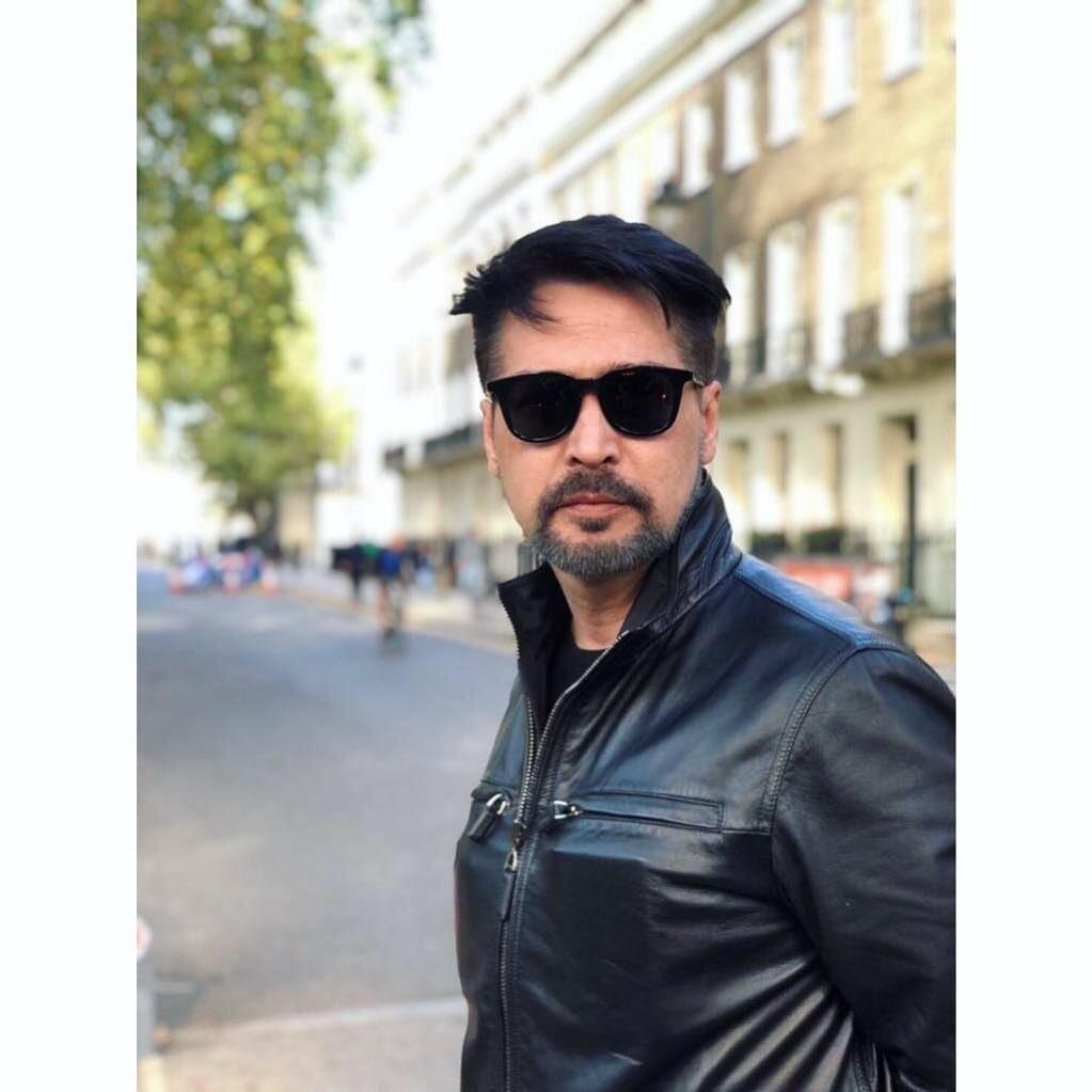 จอนนี่ แอนโฟเน่ ศัลยกรรมยกหน้าใหม่ ในวัย 52 ปี