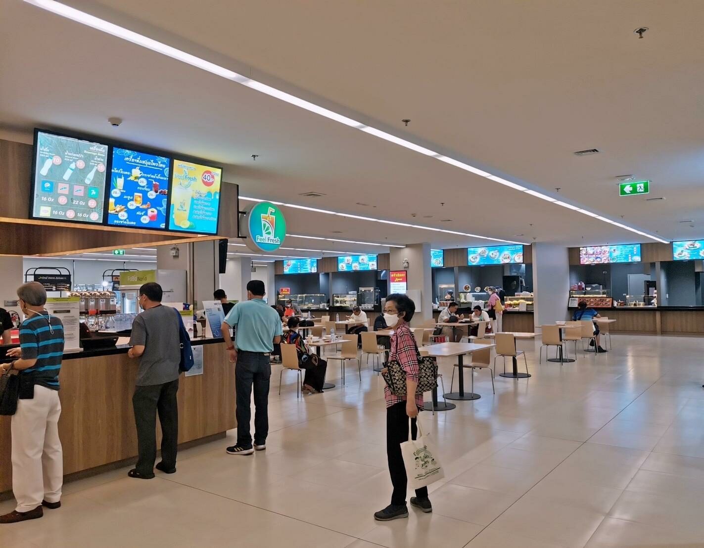 Food World ปรับโฉมเปิดสาขาใหม่คลินิกศูนย์แพทย์พัฒนา รวมร้านอาหารอร่อย ...