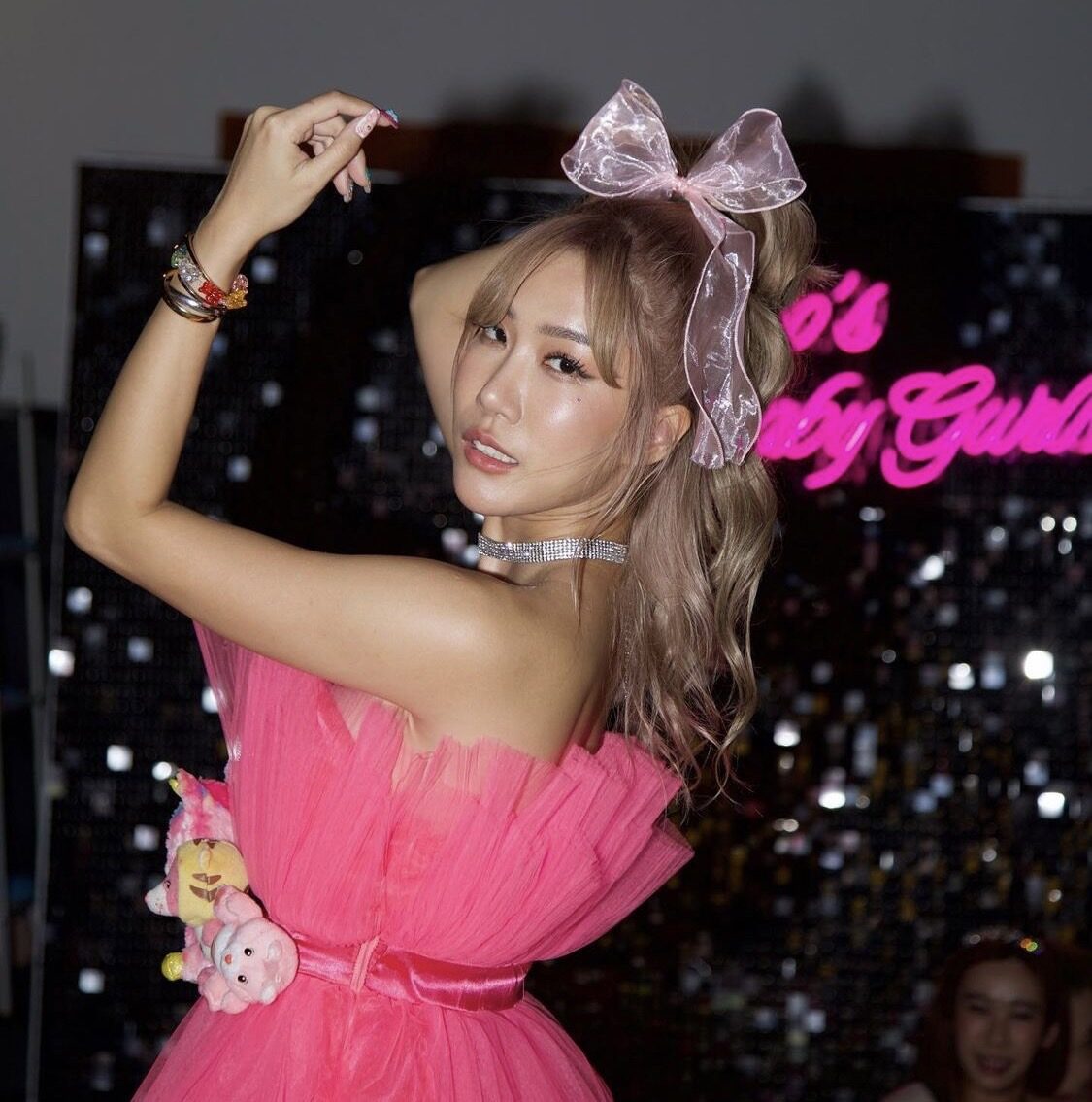 เนะ อวดรูปคู่หวาน ปณต เก็ตสึโนวา ก่อนวันหมั้น เหมือนถูกหวยรางวัลที่ 1