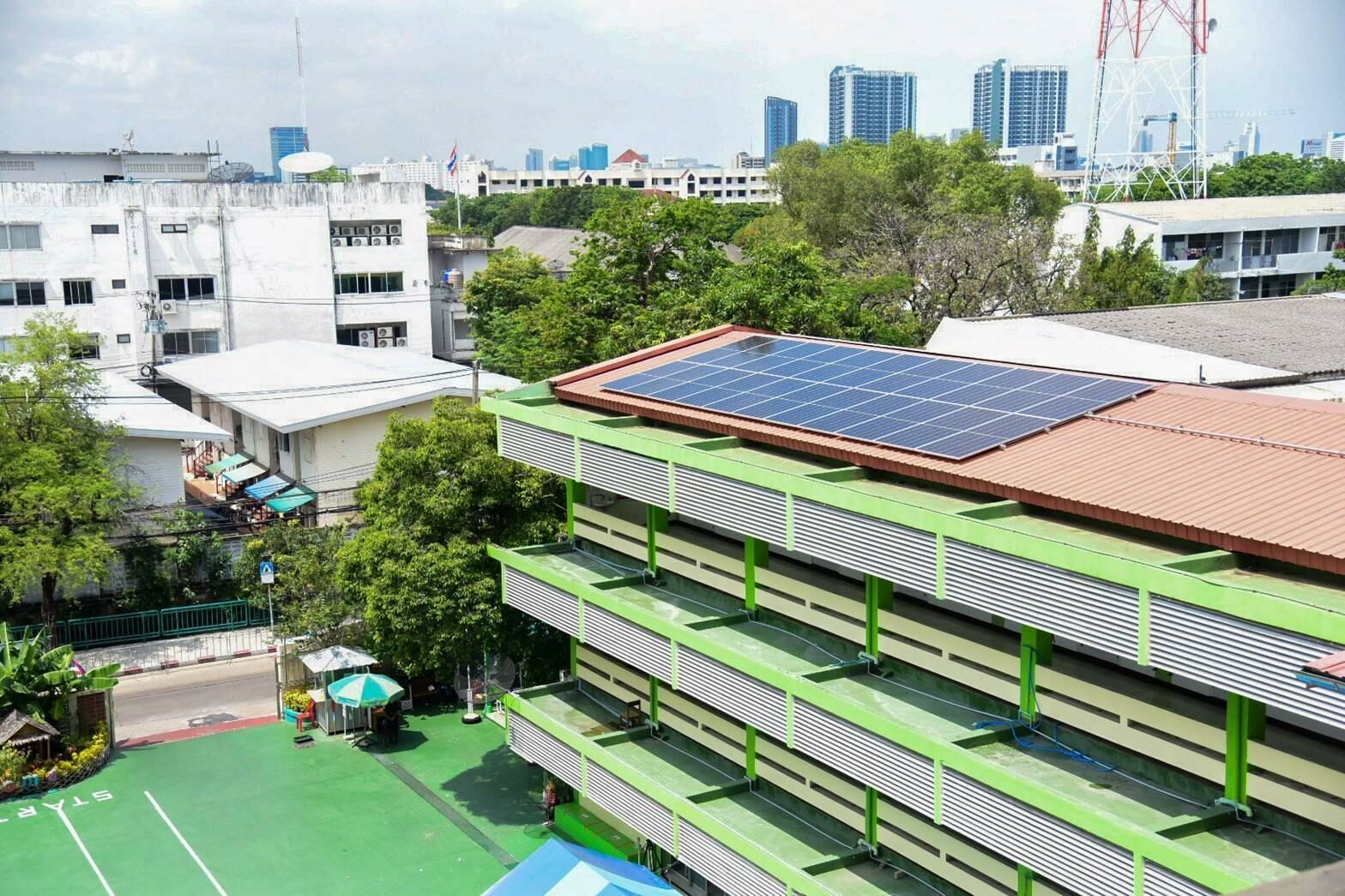 MEA ร่วมกับ SCG และ กทม. ส่งมอบ Solar Rooftop ให้กับโรงเรียนวัดประชา ...