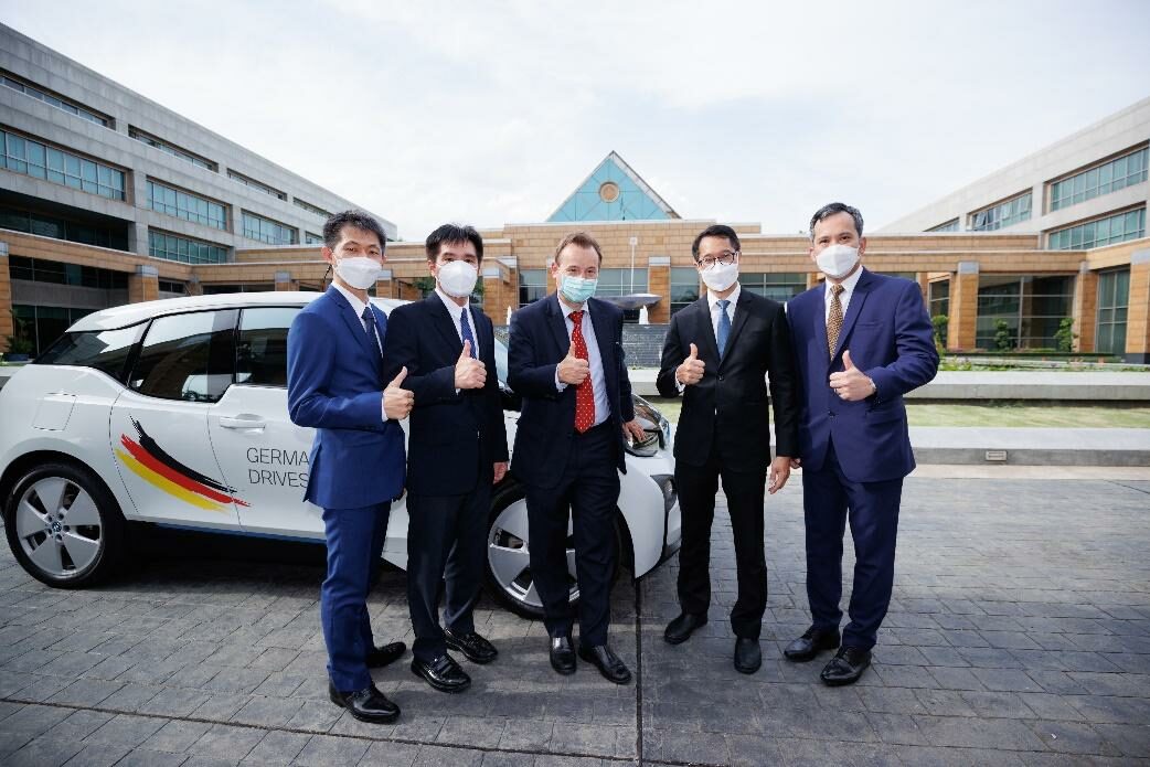 มจพ. แถลงข่าวร่วมกับ 4 ภาคีเครือข่าย จัดแข่งขัน EV Hackathon กระชับความสัมพันธ์ 160 ปี ทางการทูต ...