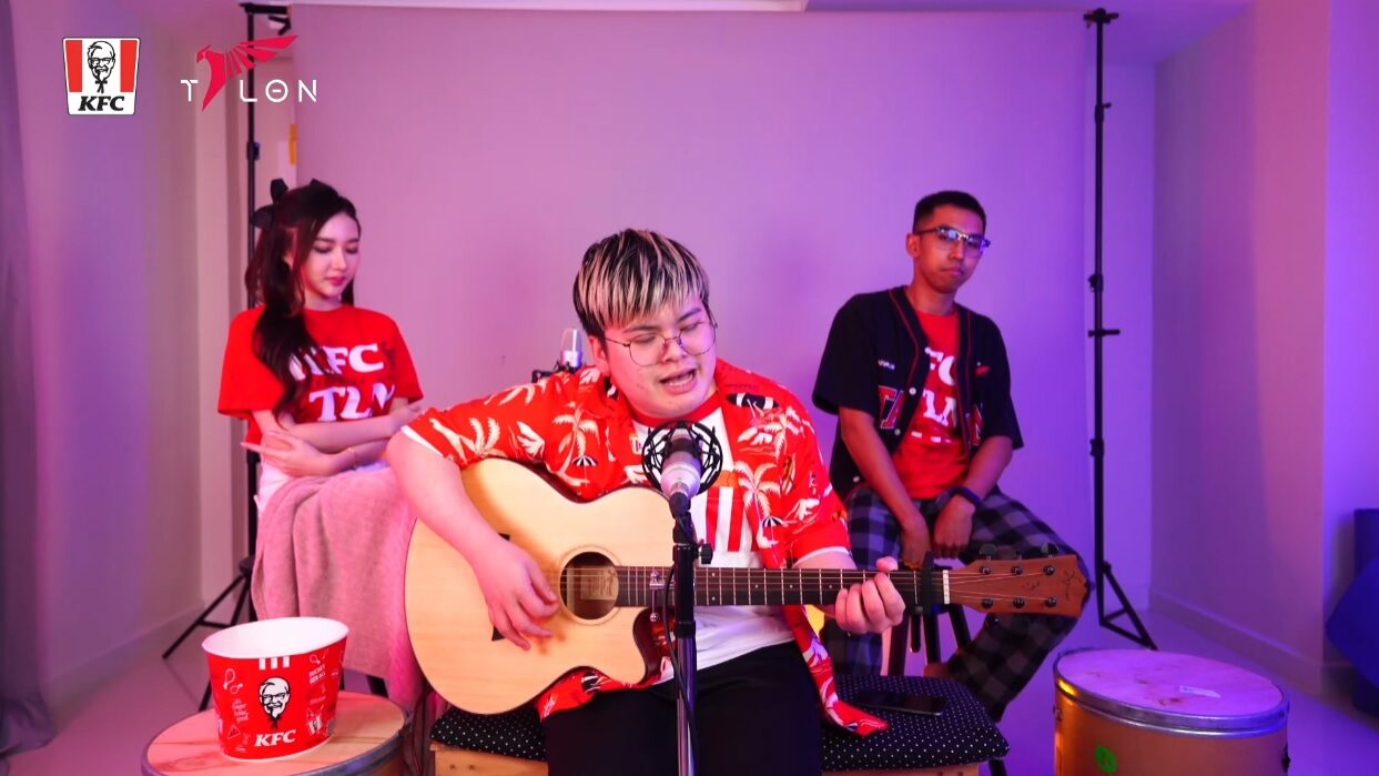 NTNz โชว์ทักษะด้านดนตรี หยิบกีตาร์พร้อมขับกล่อมเพลงภาพจำ (มีคลิป) - ข่าวสด