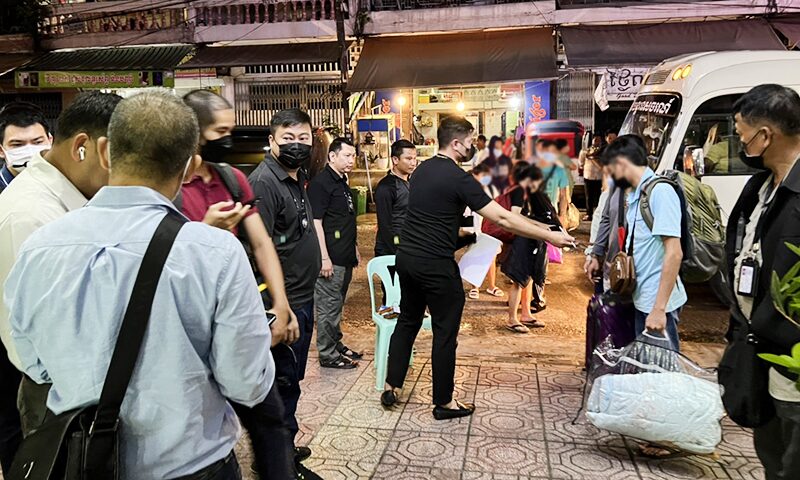 ตํารวจPCT ผนึกตร.กัมพูชา ล่าจับแก็งคอลเซ็นเตอร์ เพิ่มอีก 59 ราย - ข่าวสด