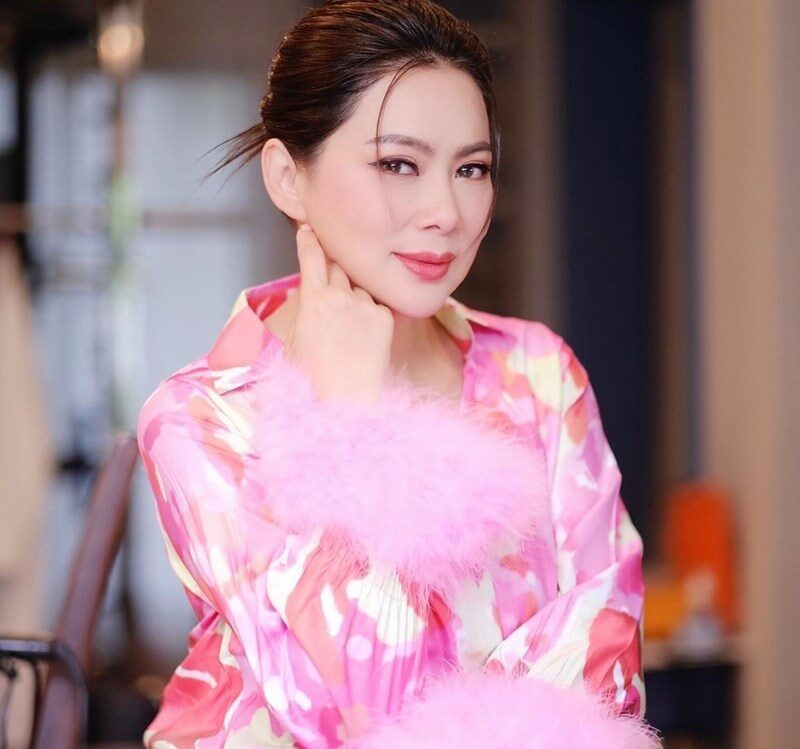 บุ๋ม ปนัดดา ชม เบลล่า สวยใจบุญ ช่วยน้องอ๊อฟครึ่งแสน | Khaosod | LINE TODAY