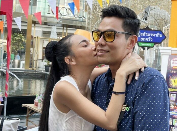 เอ็มมี่ ฟาดกลับแรง ดราม่ากันจังคนจะแต่งงาน หลีหนูพี่เดือดร้อนทำไม- ข่าวสด