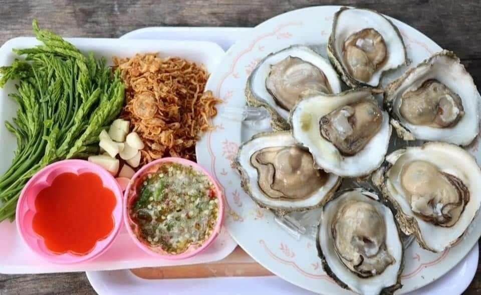 เปิดเป็นทางการ เทศกาลอาหารทะเล กินหอยนางรม ชวนนักท่องเที่ยวลิ่มลอง