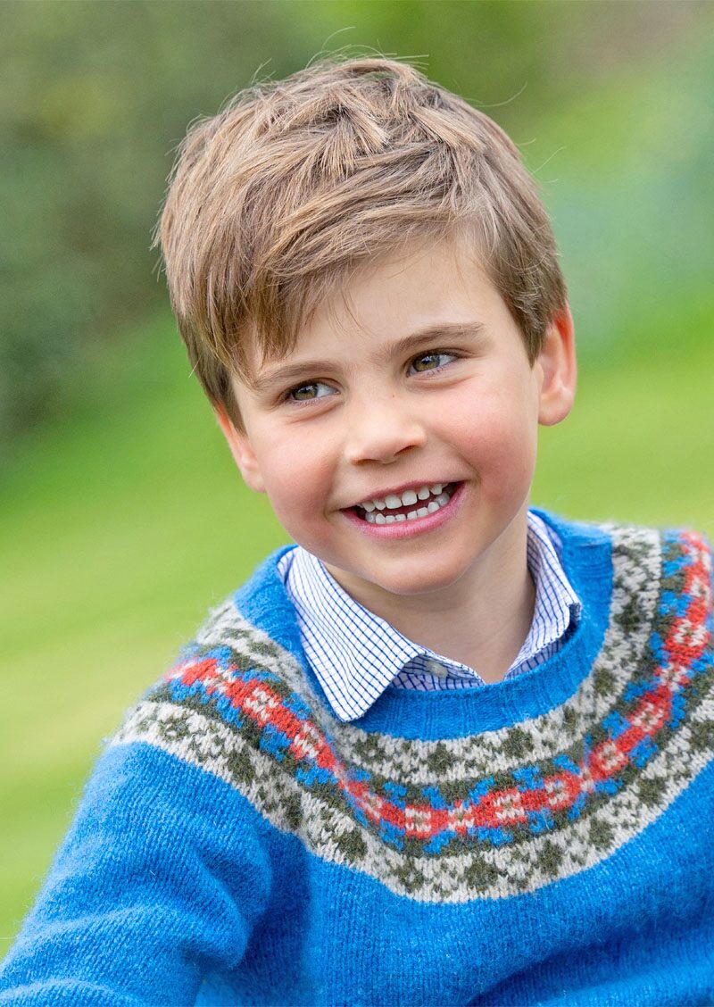 เผยพระรูป “เจ้าชายลูอีส์” ชันษาครบ 5 ปี เจริญวัยฉายแววหล่อ-คมเข้ม