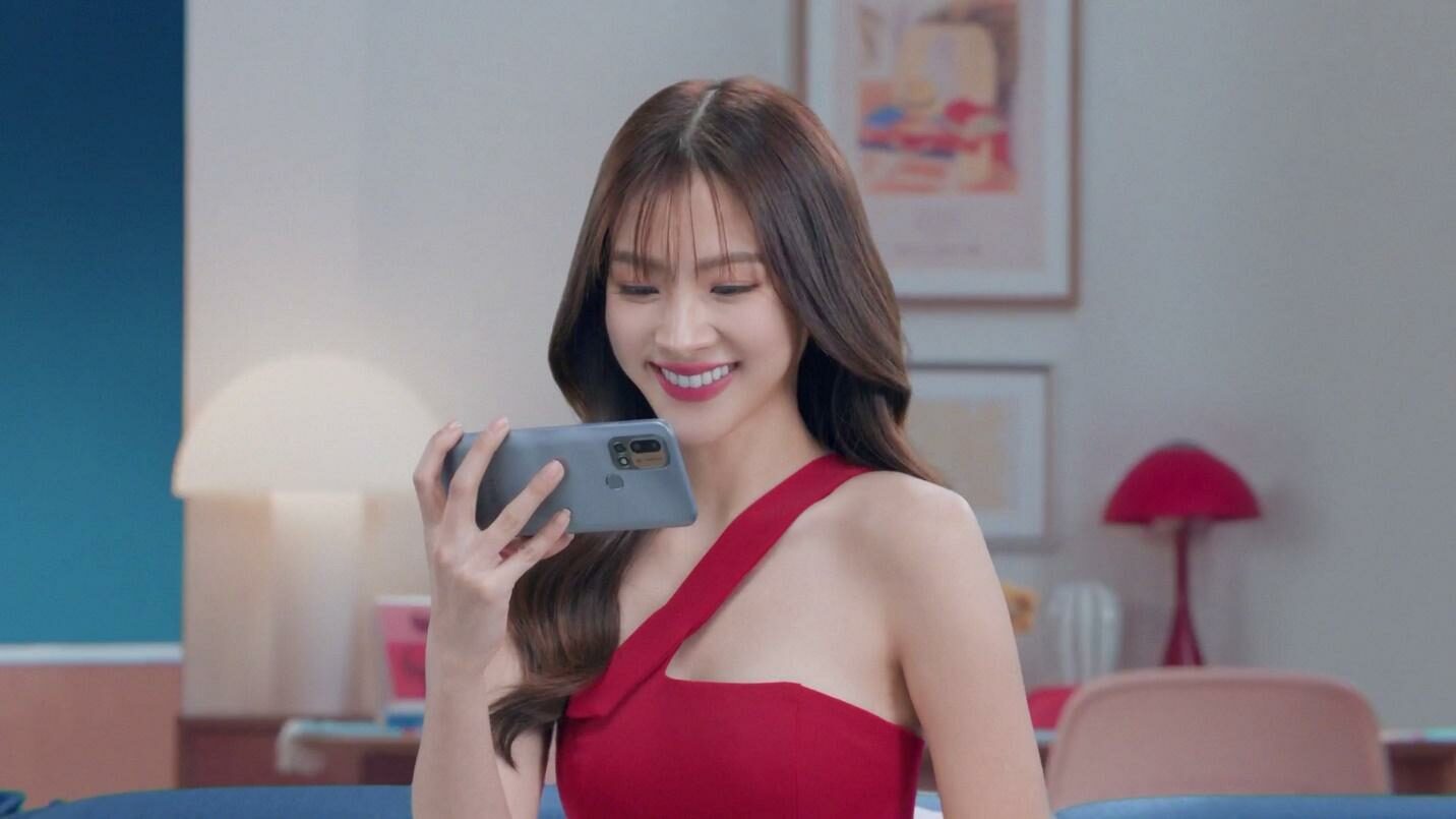 ฟินจิกหมอน! “ทรู คอร์ปอเรชั่น” คว้า “นาย-ใบเฟิร์น” ควงคู่พรีเซ็นเตอร์ครั้งแรก - ข่าวสด