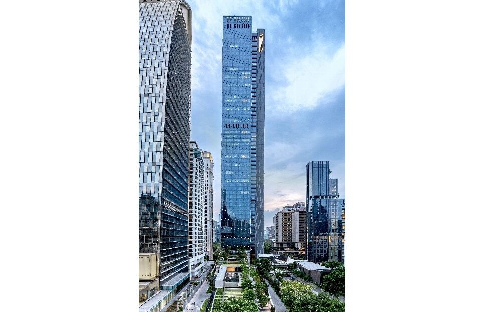 RML ปักธง 'OCC' (One City Centre) แลนด์มาร์คสูงสุดใจกลางเพลินจิต ที่ ...