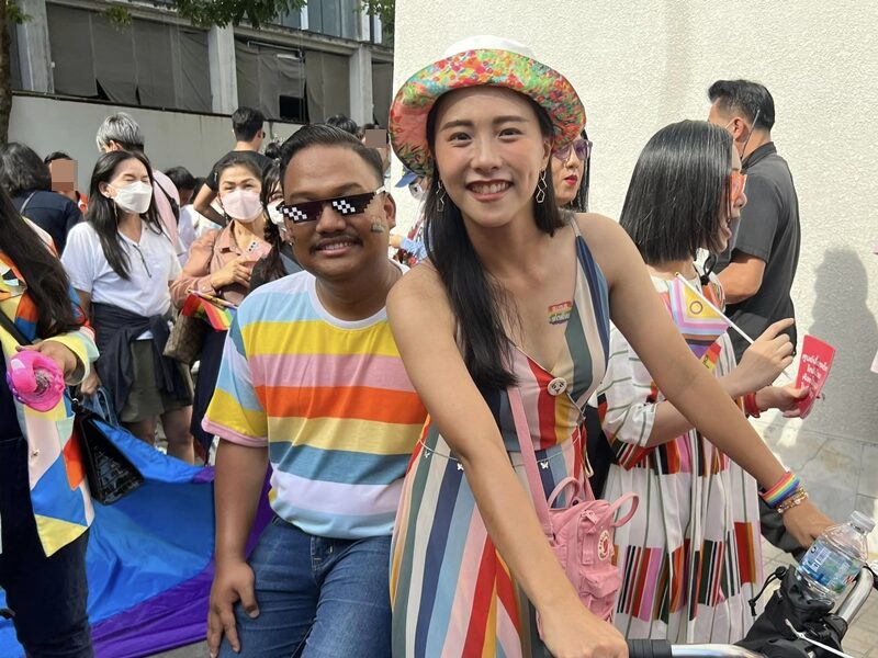 เปิด เส้นทางการเมือง 'ไอซ์ รักชนก' ผู้ปั่นจักรยานล้มช้าง | Khaosod | LINE TODAY