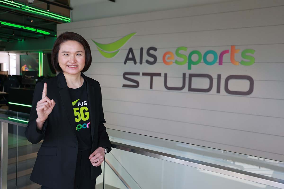 เปิด AIS eSports STUDIO กลางสยาม คอมเทพ - PS5 เน็ต 5000/5000 Mbps