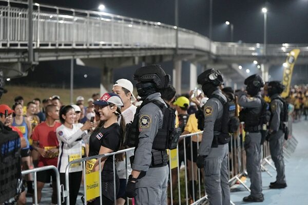 คนดัง-นักวิ่งนับหมื่น แห่ร่วมงานแน่น วิ่งเฉลิมพระเกียรติ CIBRun - ข่าวสด