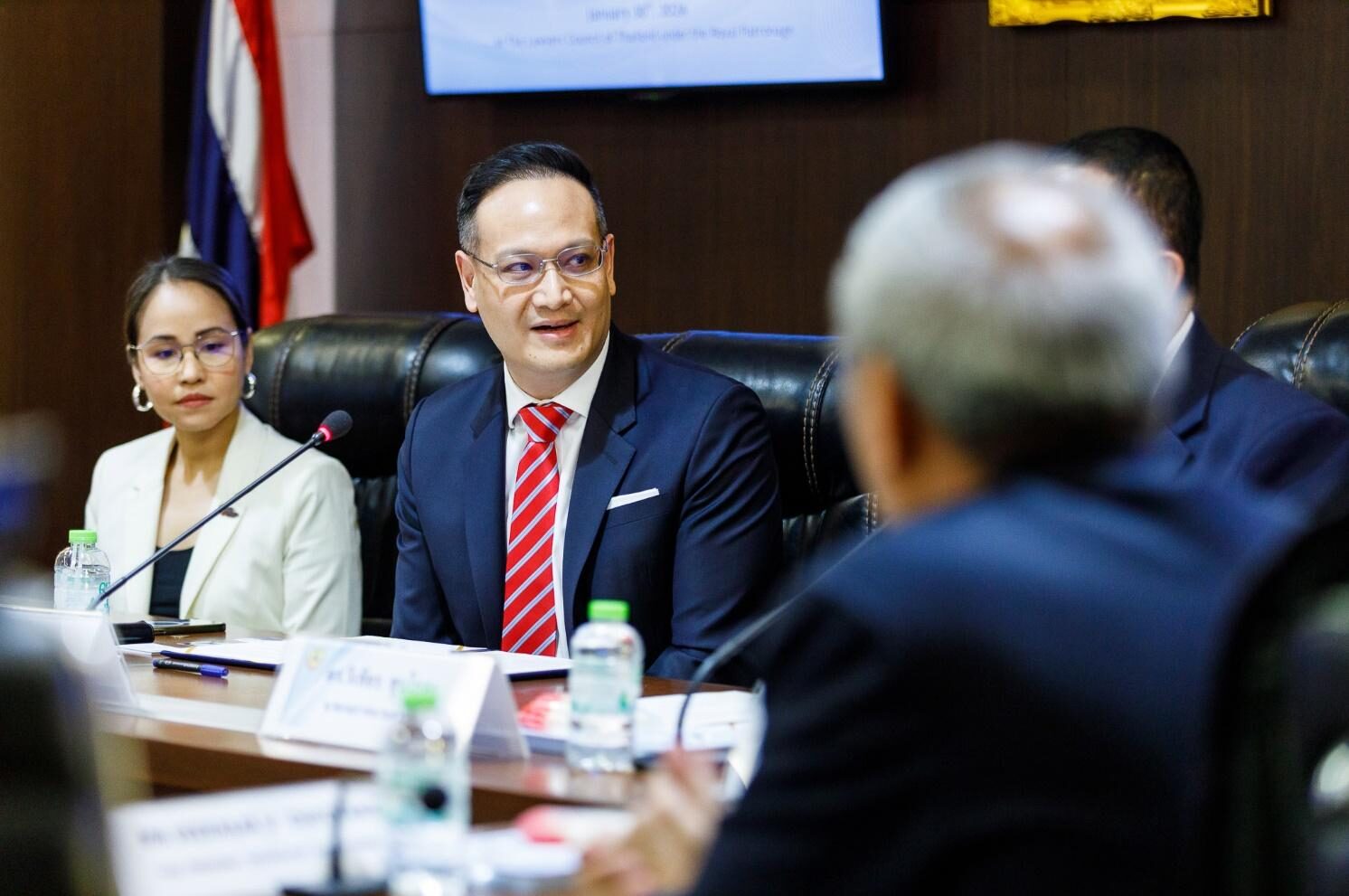 AUA จับมือ “สภาทนายความฯ” ลงนาม MOU - ข่าวสด