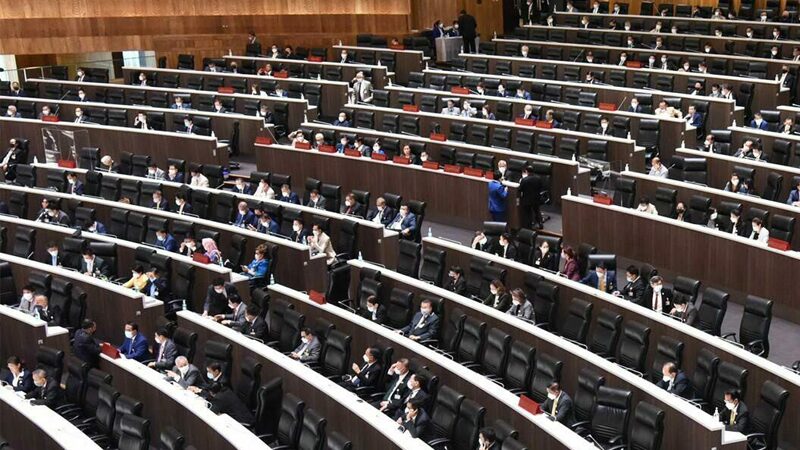 บทบรรณาธิการ - อภิปรายรัฐบาล