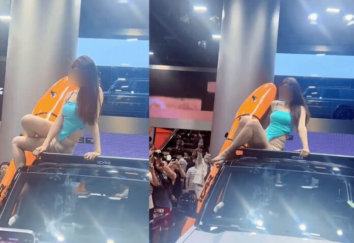 พริตตี้สาวจีน โชว์ลีลาเร้าใจ ในงานมอเตอร์โชว์ โดนจวกหาซีน เหมือนไม่ได้ขายรถ?
