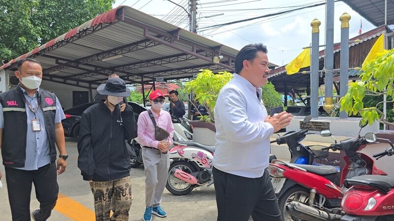 ผัวป่าเถื่อน ซ้อมเมียโหดปางตาย ใช้เตารีดนาบหน้า จับขังไว้ในบ้าน ต้องปีน ...